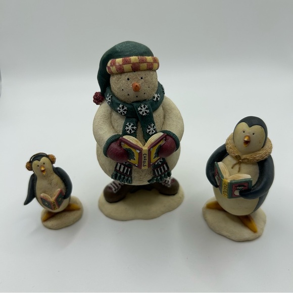Debbie Mumm | Holiday | Debbie Mumm 999 Vintage Figurines Set Of 3 ...